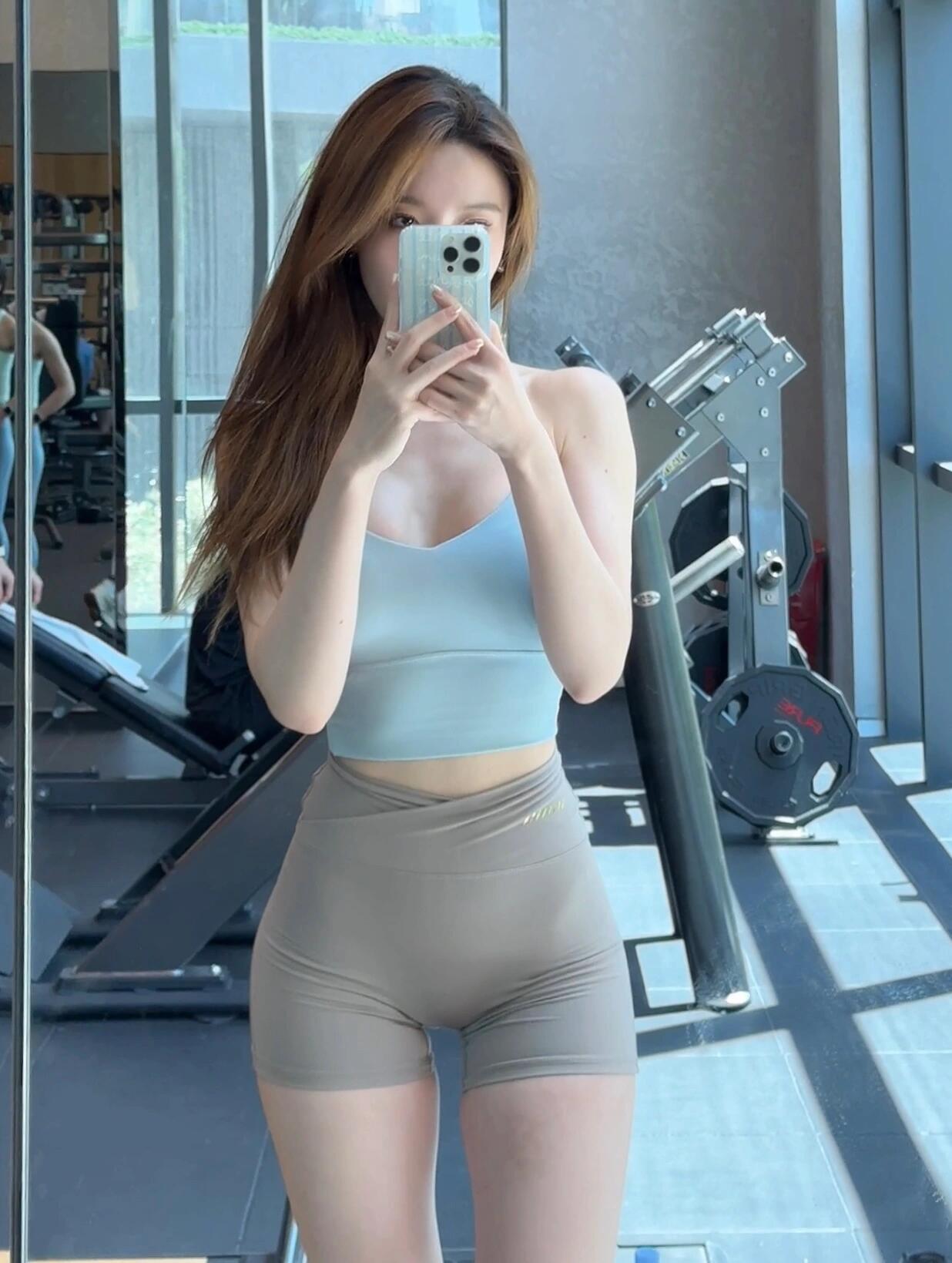 健身房美女[5P] -6park.com
